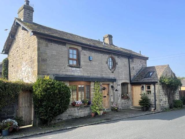 4 Bedroom Detached House For Sale In 7 Brackenley Lane