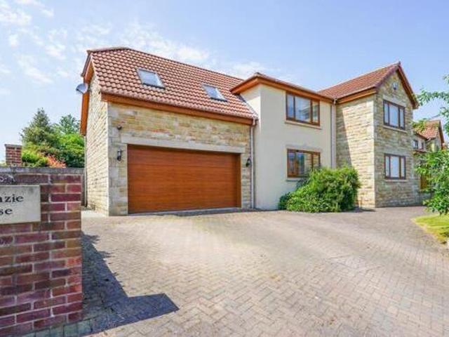 4 Bedroom Detached House For Sale In 7 Manor Road