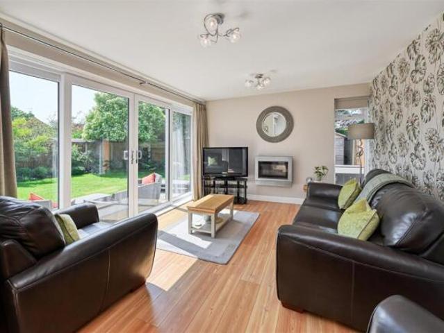 4 bedroom detached house for sale in 7 Saxonfields, Tettenhall, Wolverhampton, WV6 8SX, WV6