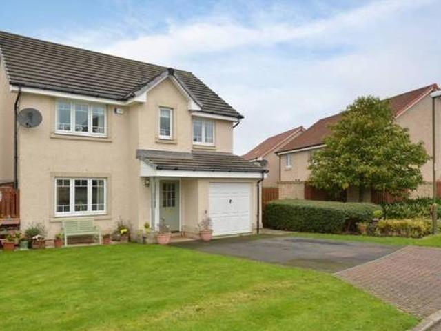 4 bedroom detached house for sale in 5 Glencoe Path Prestonpans EH32 9FF EH32