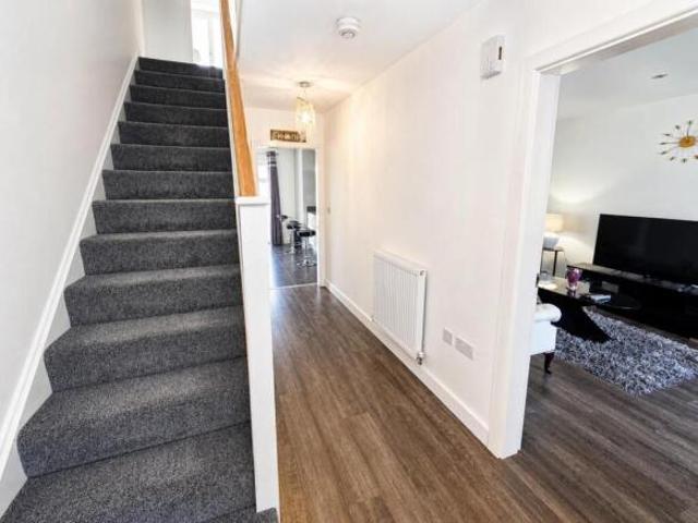 4 bedroom detached house for sale in Courtney Close, Hunsbury Hill, Northampton NN4