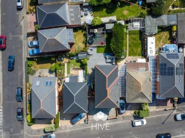 4 bedroom detached house for sale in Cove Road, Bournemouth, BH10