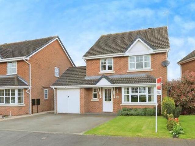 4 Bedroom Detached House For Sale In Coven