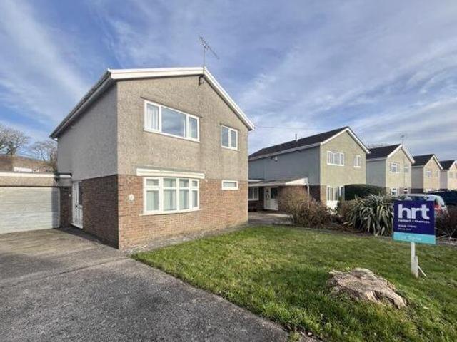 4 Bedroom Detached House For Sale In Cowbridge, The Vale Of Glamorgan