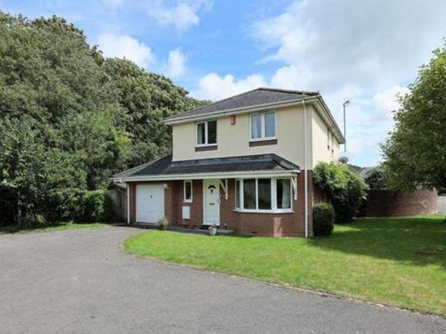 4 Bedroom Detached House For Sale In Cowbridge, Vale Of Glamorgan