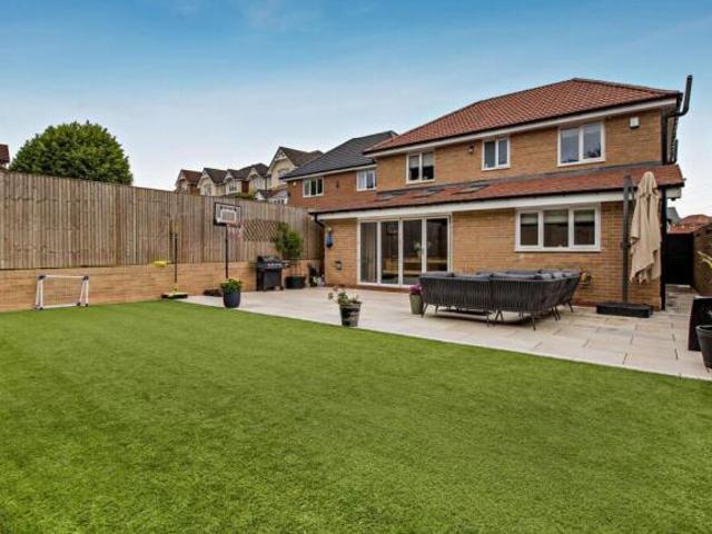 4 bedroom detached house for sale in Coal Way, Treeton, Rotherham. S60 5FZ, S60