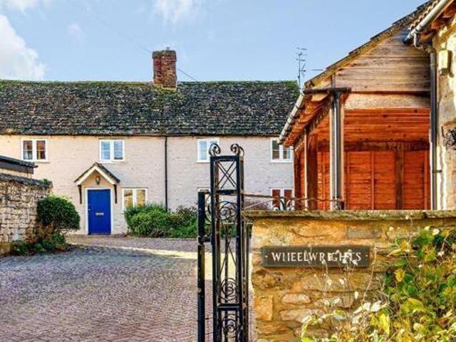 4 Bedroom Detached House For Sale In Coaley, Dursley