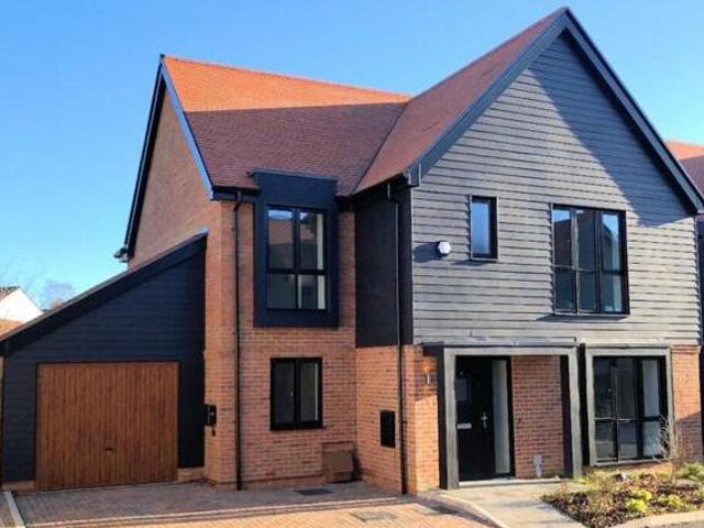 4 Bedroom Detached House For Sale In Codicote, Hitchin