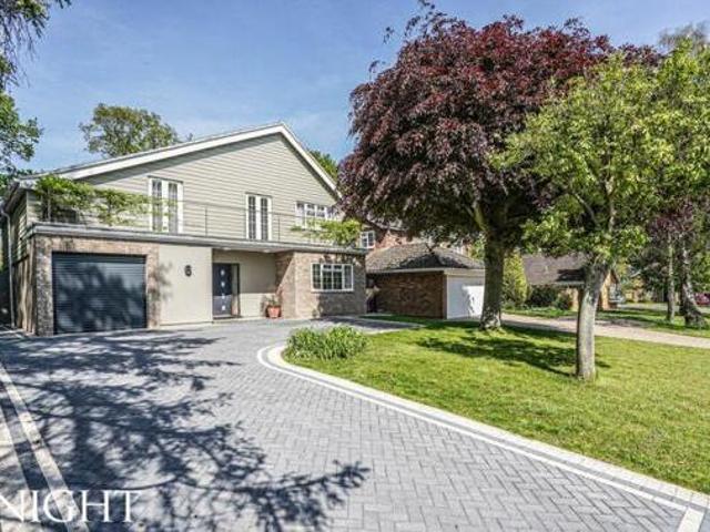 4 Bedroom Detached House For Sale In Colchester