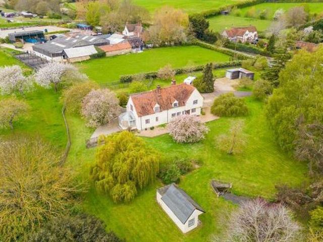 4 Bedroom Detached House For Sale In Colchester