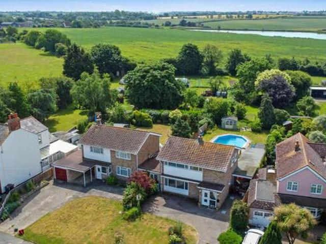 4 Bedroom Detached House For Sale In Colchester, Essex