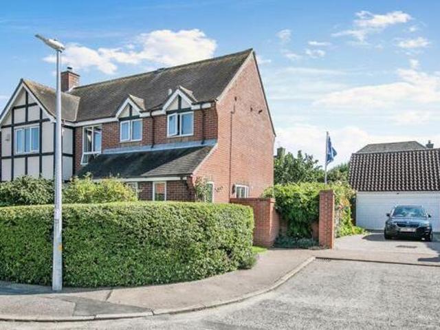 4 Bedroom Detached House For Sale In Colchester, Essex