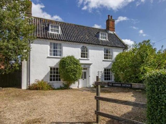 4 Bedroom Detached House For Sale In Colkirk, Norfolk