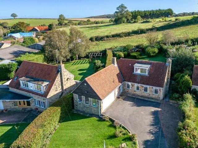 4 Bedroom Detached House For Sale In Collingham