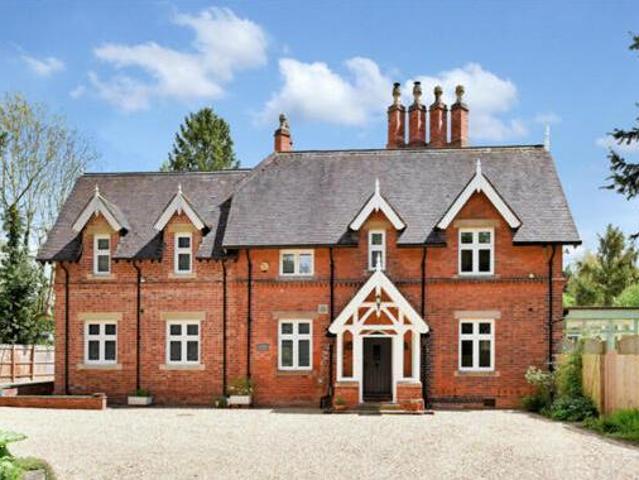 4 Bedroom Detached House For Sale In Colston Bassett