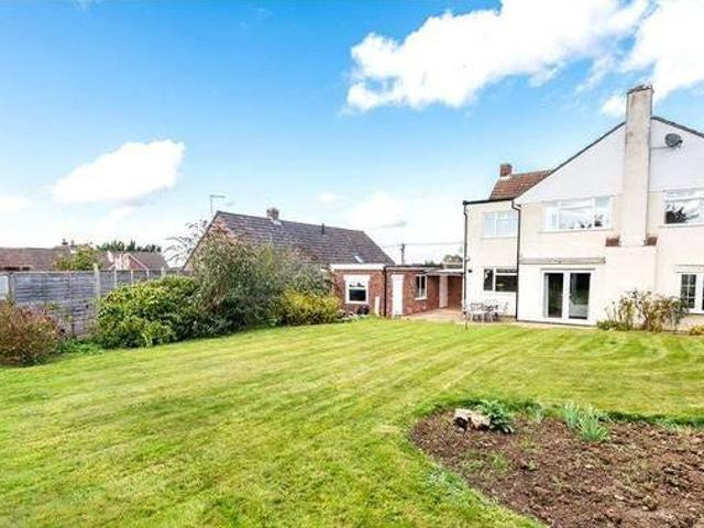 4 bedroom detached house for sale in Combe Street Lane Yeovil BA21