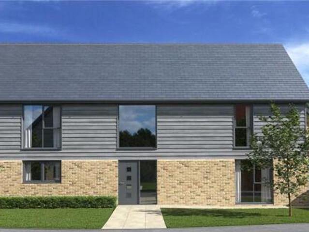 4 Bedroom Detached House For Sale In Combs
