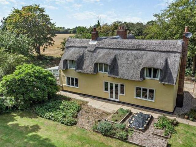 4 Bedroom Detached House For Sale In Combs, Stowmarket