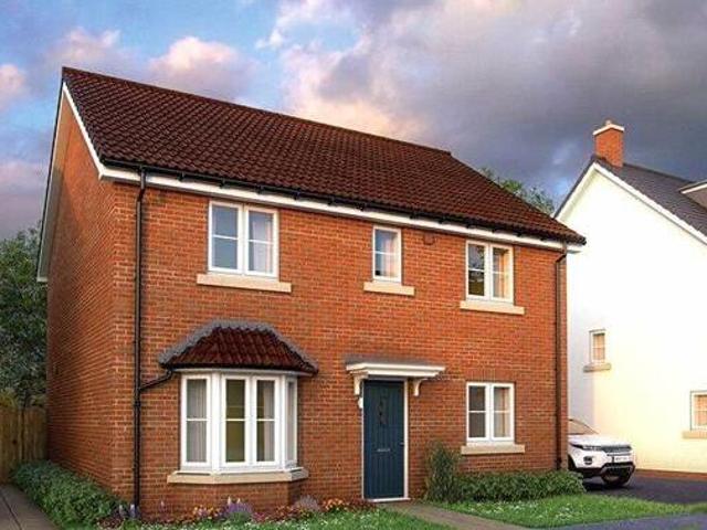 4 Bedroom Detached House For Sale In Comeytrowe, Taunton