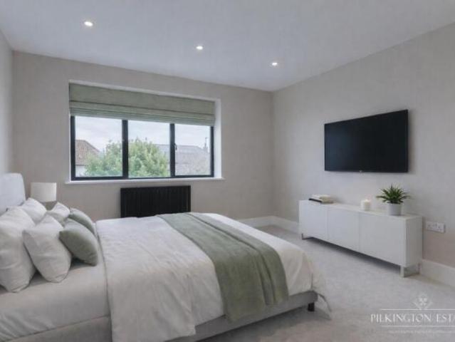 4 bedroom detached house for sale in Compton Avenue, Plymouth, Devon, PL3