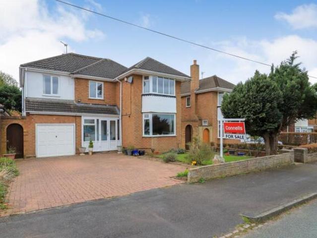 4 bedroom detached house for sale in Coniston Road, Palmers Cross, Wolverhampton, WV6