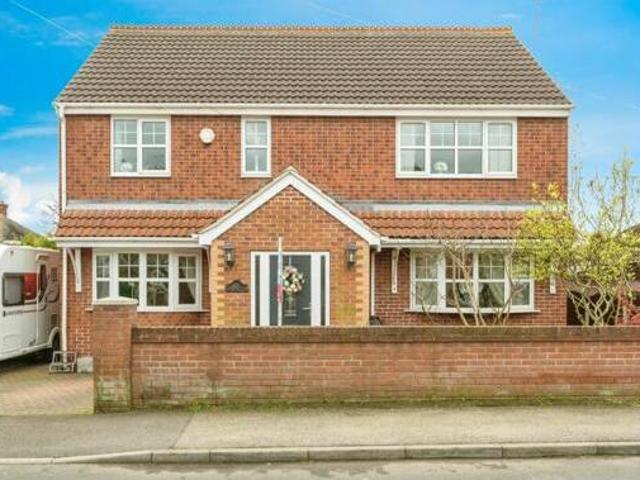4 Bedroom Detached House For Sale In Conisbrough