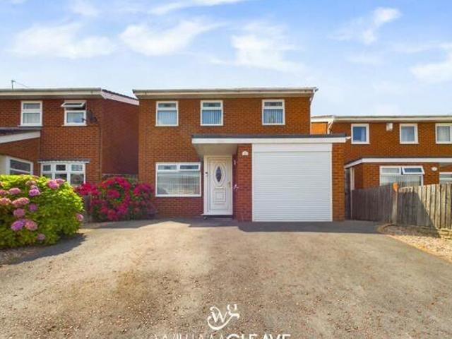 4 Bedroom Detached House For Sale In Connah´s Quay