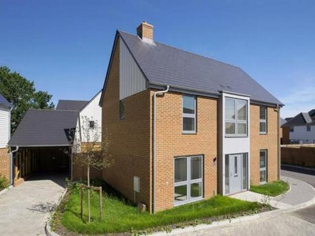 4 Bedroom Detached House For Sale In Conningbrook Lakes