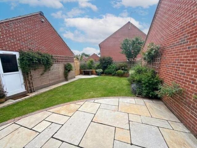 4 bedroom detached house for sale in Cooks Lane, Wigston, LE18