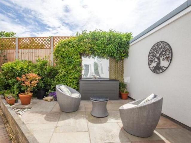 4 bedroom detached house for sale in Coombe Lane, Bristol, BS9