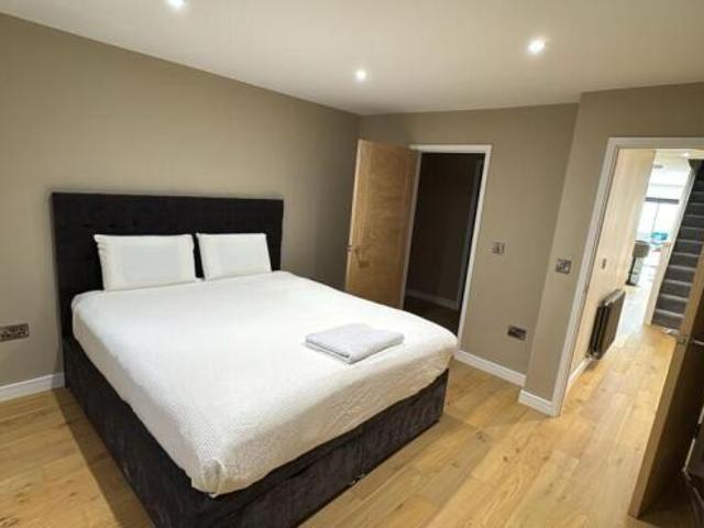 4 bedroom detached house for sale in Coombe Vale, Saltdean, Brighton, BN2