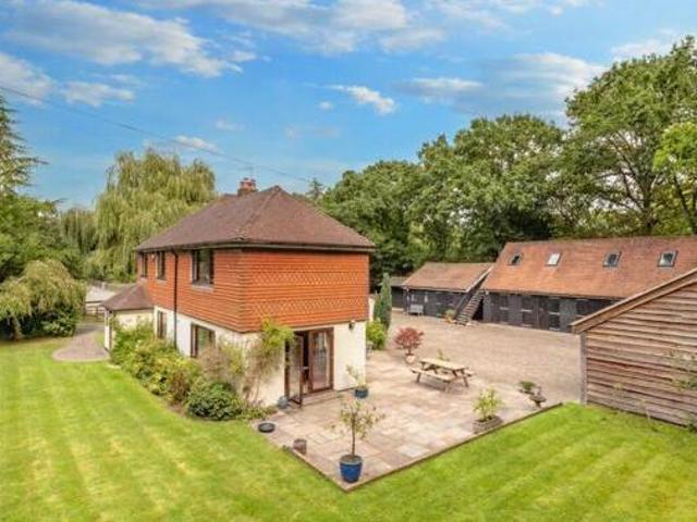 4 Bedroom Detached House For Sale In Copthorne, Surrey