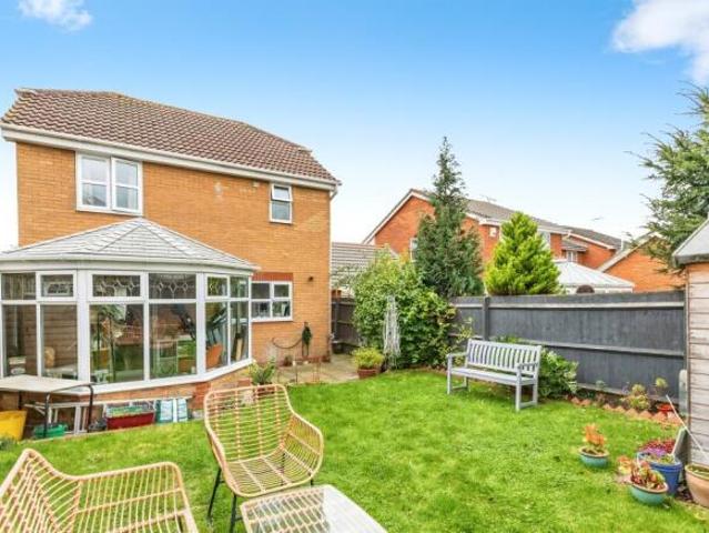 4 bedroom detached house for sale in Copymoor Close, Wootton, Northampton, NN4