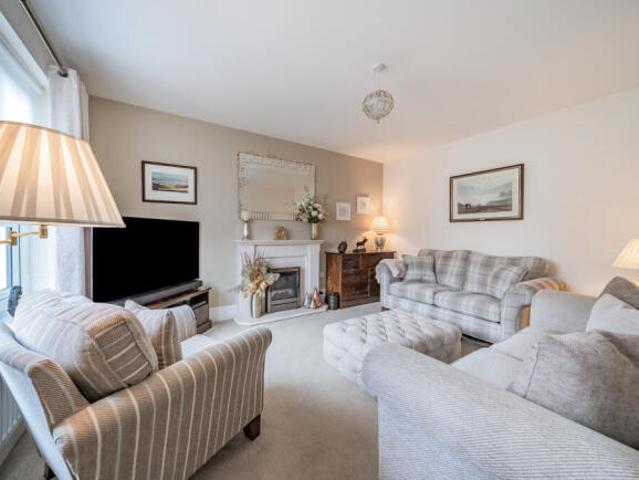 4 bedroom detached house for sale in Coral Close, Swindon, SN25