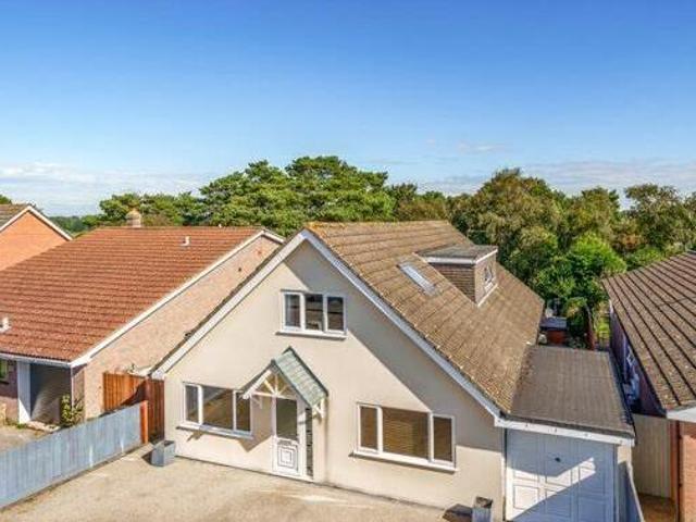 4 Bedroom Detached House For Sale In Corfe Mullen