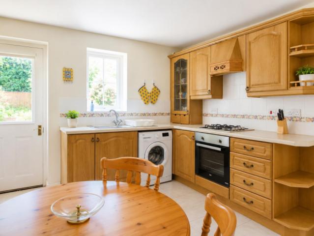4 bedroom detached house for sale in Cork Drive, Pontprennau, Cardiff, CF23