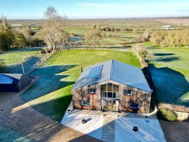 4 Bedroom Detached House For Sale In Catworth, Huntingdon