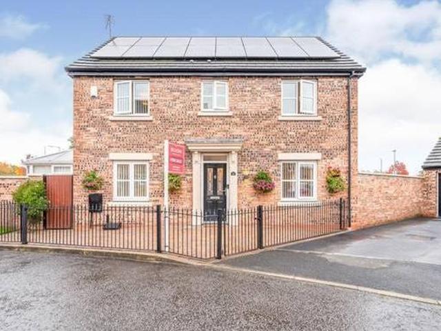 4 bedroom detached house for sale in Cavan Drive St Helens Merseyside WA11 WA11