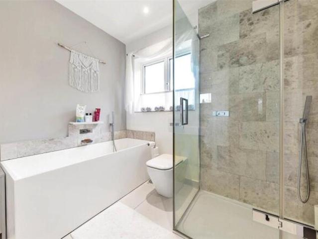 4 bedroom detached house for sale in Cavendish Avenue, Cambridge, CB1
