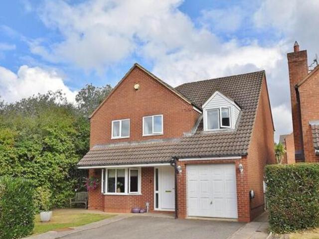 4 Bedroom Detached House For Sale In Cawston