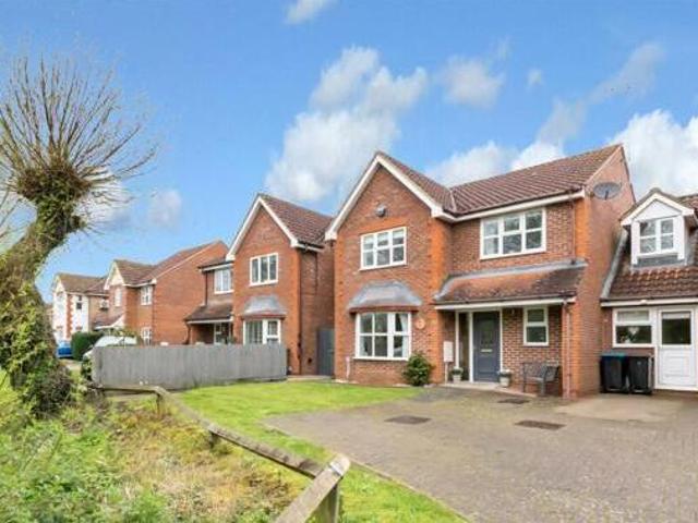 4 Bedroom Detached House For Sale In Caldecotte