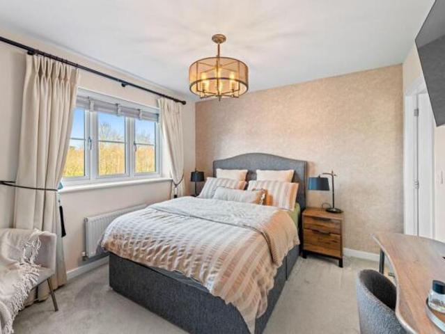 4 bedroom detached house for sale in Calf Hey, Great Sankey, WA5