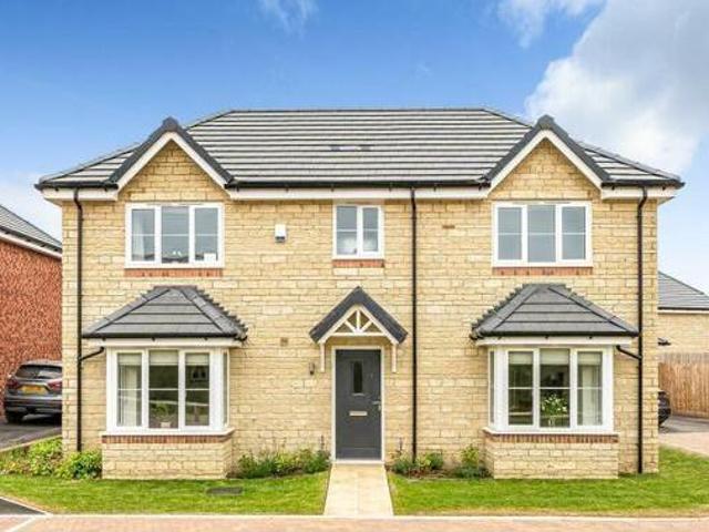 4 Bedroom Detached House For Sale In Cam, Dursley