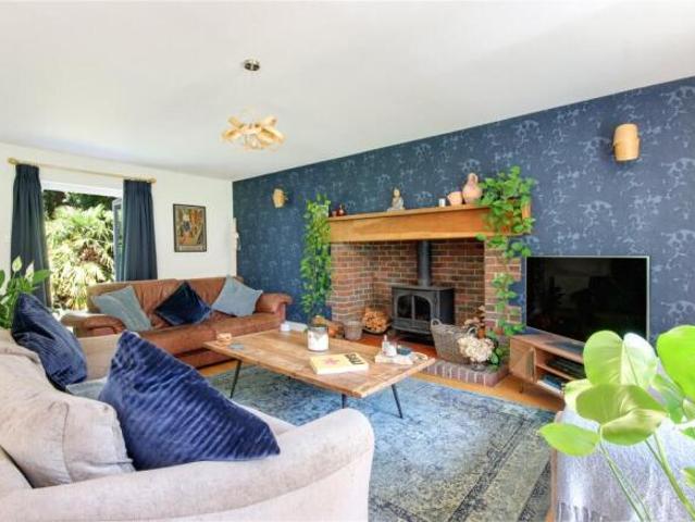 4 bedroom detached house for sale in Camden Park, Tunbridge Wells, Kent, TN2