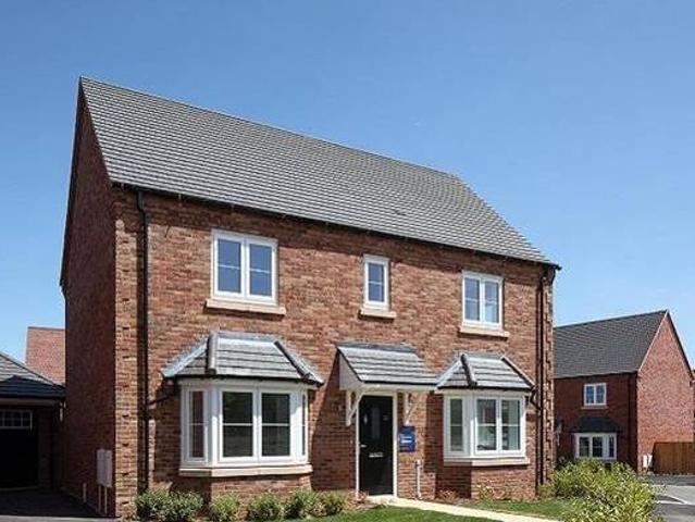 4 bedroom detached house for sale in Campden Road ShipstonOnStour CV36 4DH CV36