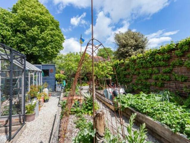4 bedroom detached house for sale in Cannongate Road, Hythe, CT21