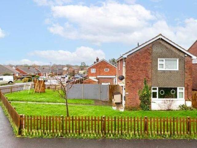 4 Bedroom Detached House For Sale In Cannington