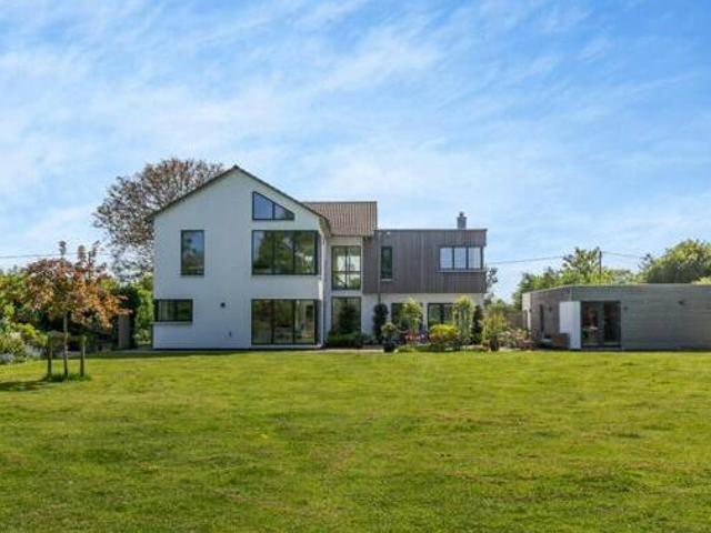 4 Bedroom Detached House For Sale In Canterbury