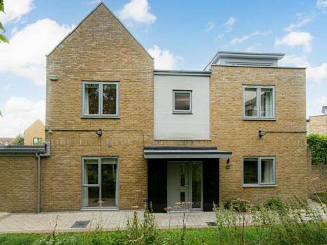 4 Bedroom Detached House For Sale In Canterbury