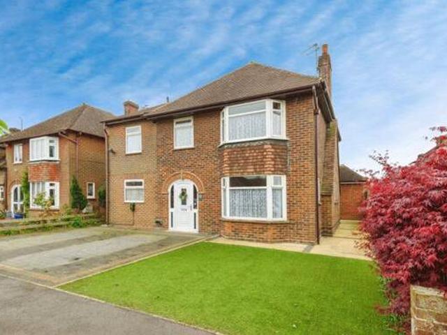 4 Bedroom Detached House For Sale In Canterbury, Kent